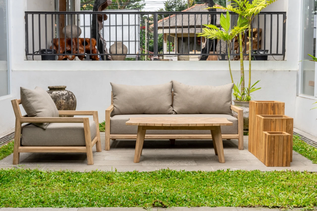 Custom Reclaimed Teak Furniture Projects | Permata Furni
